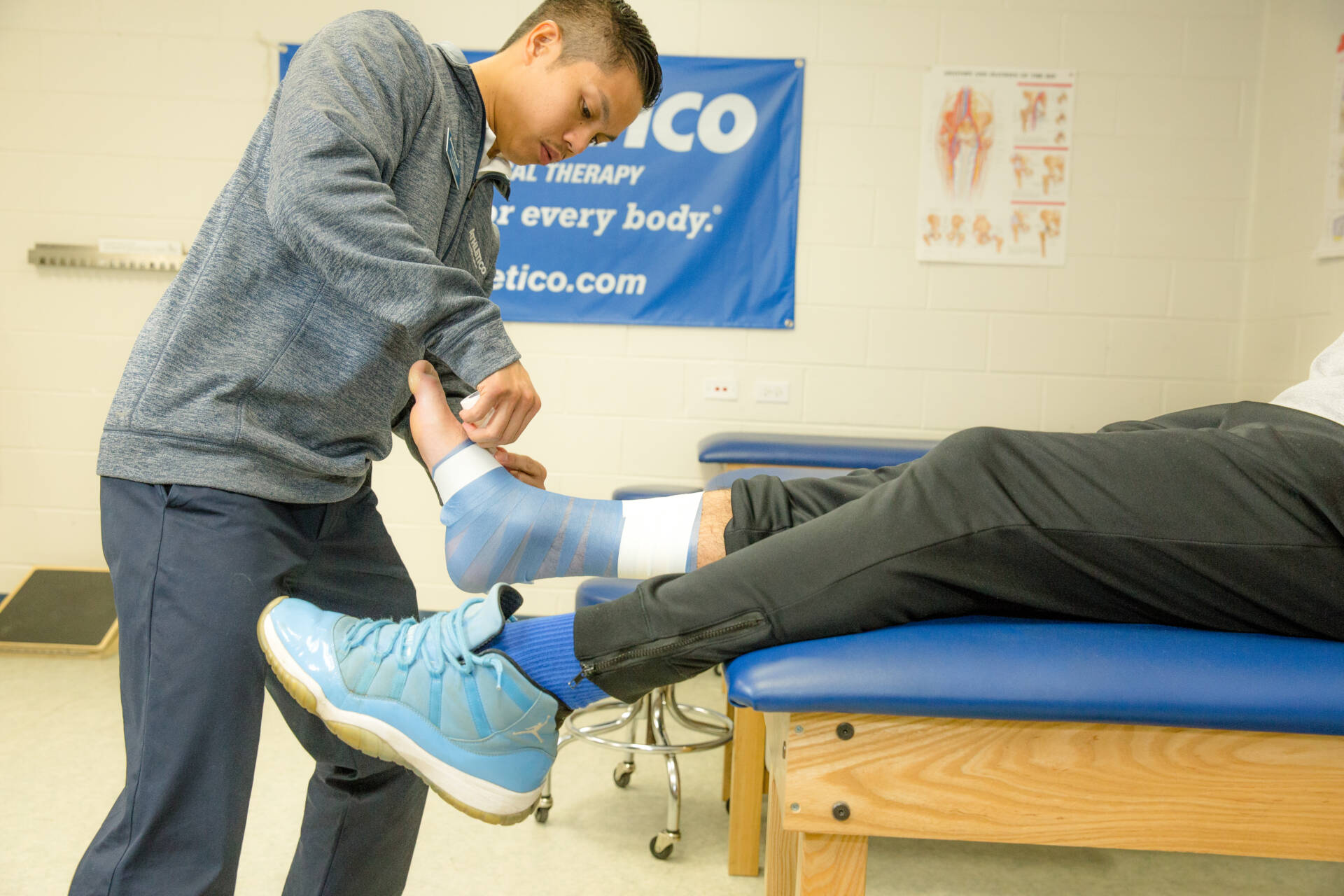 Understanding the 3 Phases of Muscle Healing - Athletico