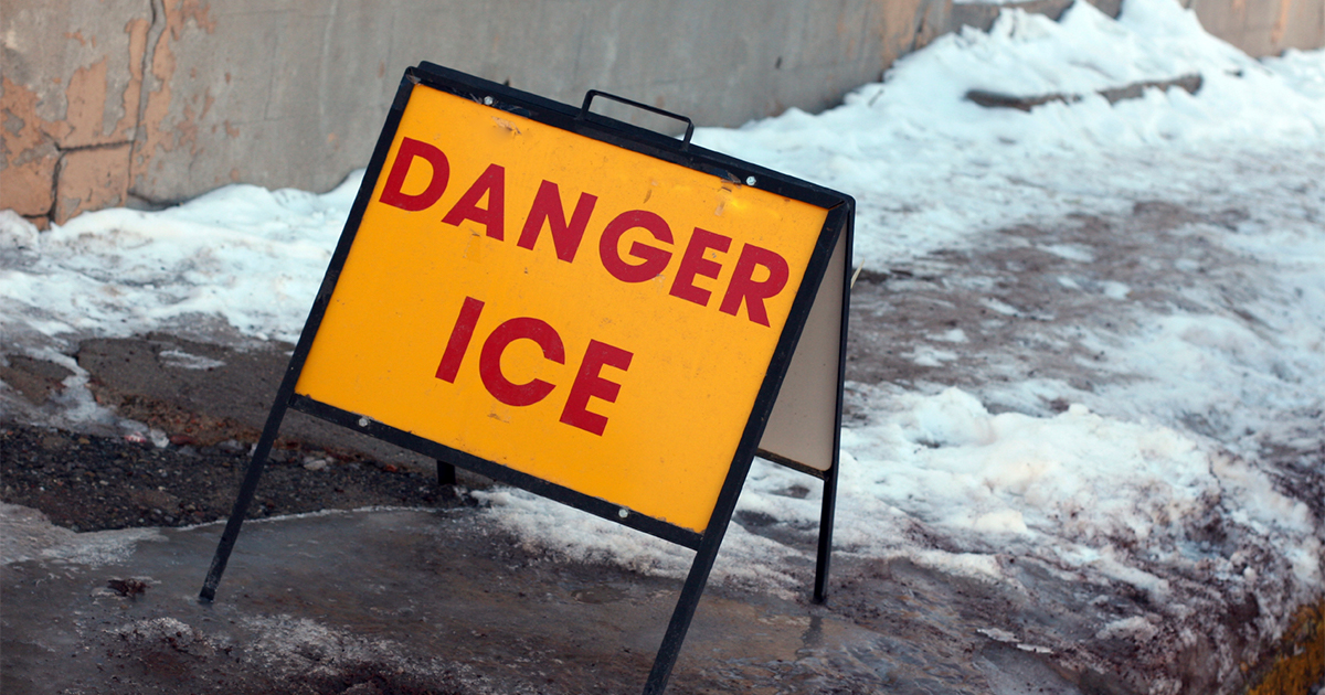 Prevent Falling Outdoors in the Winter - Athletico