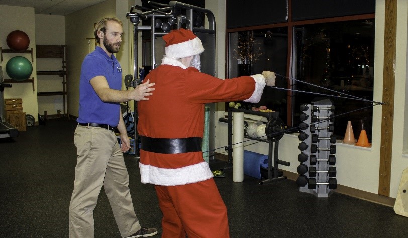 Stretches to Keep Santa Injury-Free on Christmas Eve - Athletico