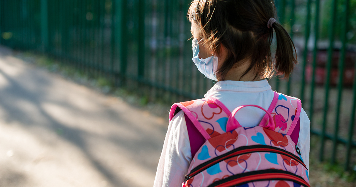 Ask a PT: How to Properly Fit a Backpack - Athletico